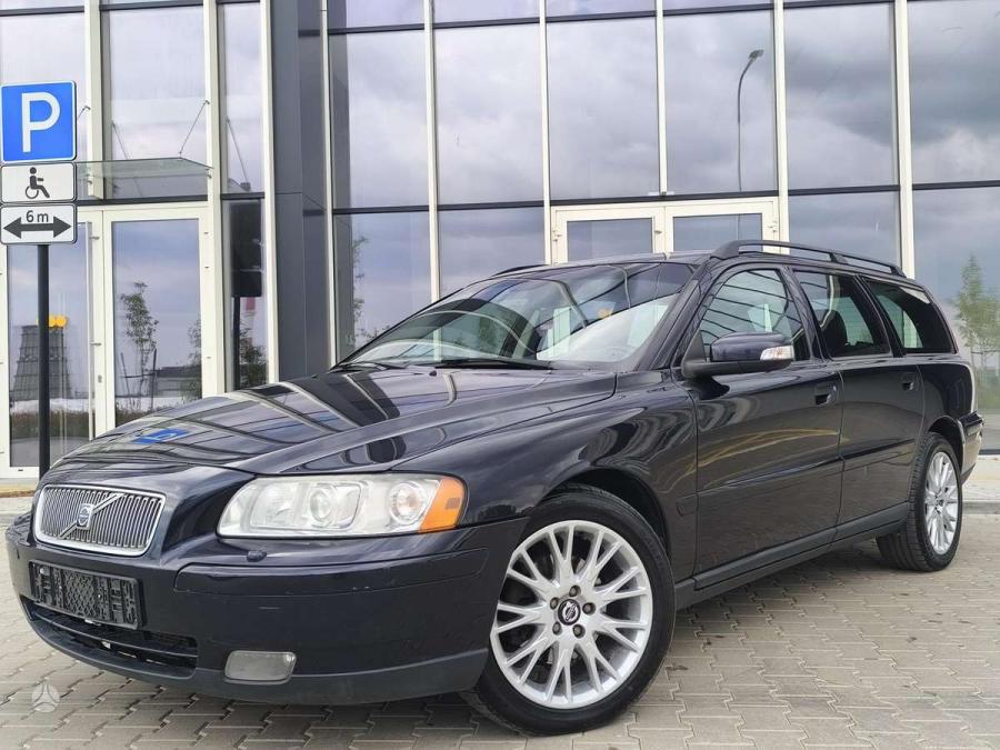 Zils Volvo V70 2007 Viļņa, ar dzinēja tilpumu 2.40 L un nobraukumu 278 tūkst. km par 3250 €, foto 1 vietnē AUTOMOTO.COM.LV