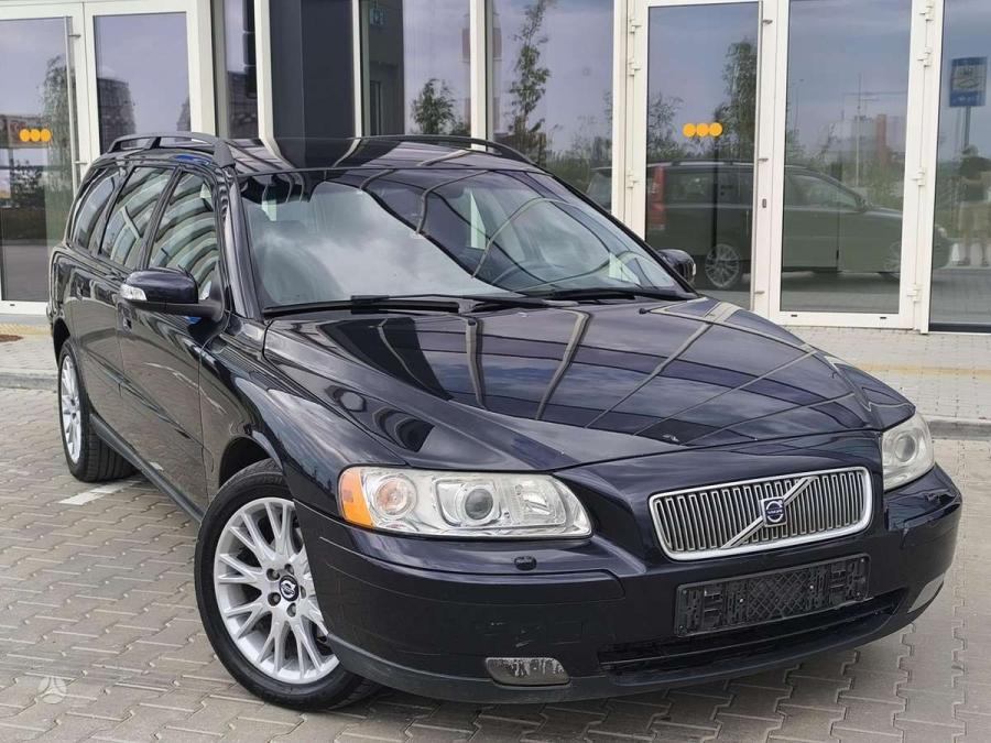 Zils Volvo V70 2007 Viļņa, ar dzinēja tilpumu 2.40 L un nobraukumu 278 tūkst. km par 3250 €, foto 5 vietnē AUTOMOTO.COM.LV