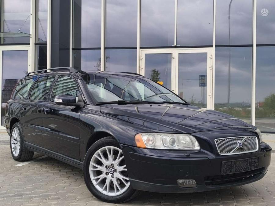 Zils Volvo V70 2007 Viļņa, ar dzinēja tilpumu 2.40 L un nobraukumu 278 tūkst. km par 3250 €, foto 6 vietnē AUTOMOTO.COM.LV