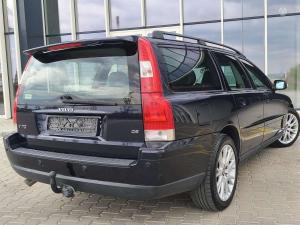 Zils Volvo V70 2007 Viļņa, ar dzinēja tilpumu 2.40 L un nobraukumu 278 tūkst. km par 3250 €, foto 13 vietnē AUTOMOTO.COM.LV