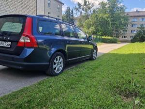 Zils Volvo V70 2007 Viļņa, ar dzinēja tilpumu 2.40 L un nobraukumu 414 tūkst. km par 2650 €, foto 4 vietnē AUTOMOTO.COM.LV