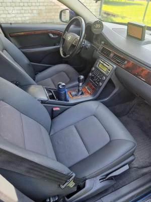 Zils Volvo V70 2007 Viļņa, ar dzinēja tilpumu 2.40 L un nobraukumu 414 tūkst. km par 2650 €, foto 6 vietnē AUTOMOTO.COM.LV