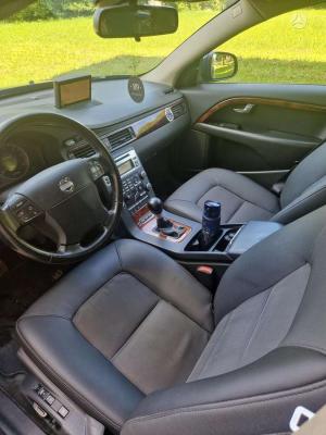 Zils Volvo V70 2007 Viļņa, ar dzinēja tilpumu 2.40 L un nobraukumu 414 tūkst. km par 2650 €, foto 7 vietnē AUTOMOTO.COM.LV