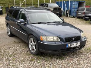 Zils Volvo V70 2007 Viļņa, ar dzinēja tilpumu 2.40 L un nobraukumu 375 tūkst. km par 1000 €, foto 4 vietnē AUTOMOTO.COM.LV