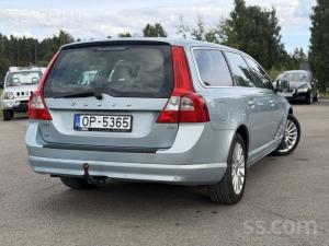 Синий Вольво В70 2007 в Огре, объемом двигателя 2.40 л и пробегом 324 тыс. км за 5250 €, фото 7 на AUTOMOTO.COM.LV