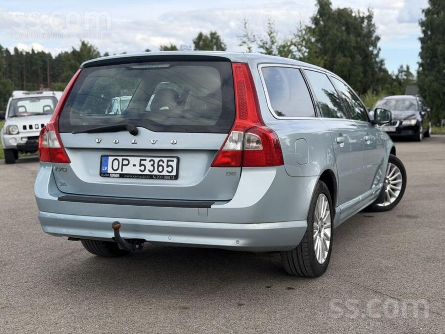 Синий Вольво В70 2007 в Огре, объемом двигателя 2.40 л и пробегом 324 тыс. км за 5250 €, фото 7 на AUTOMOTO.COM.LV