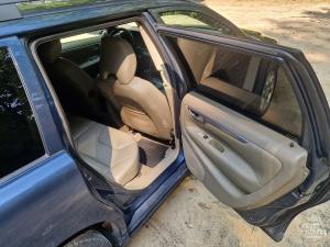 Blue Volvo V70 2007 in Vilnius, with an engine capacity of 2.40 L and mileage of 435 thousand km for 1950 €, photo 13 on AUTOMOTO.COM.LV