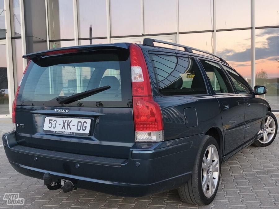 Zils Volvo V70 2007 Viļņa, ar dzinēja tilpumu 2.40 L un nobraukumu 300 tūkst. km par 3350 €, foto 16 vietnē AUTOMOTO.COM.LV
