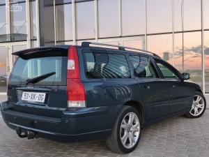 Zils Volvo V70 2007 Viļņa, ar dzinēja tilpumu 2.40 L un nobraukumu 300 tūkst. km par 3350 €, foto 19 vietnē AUTOMOTO.COM.LV
