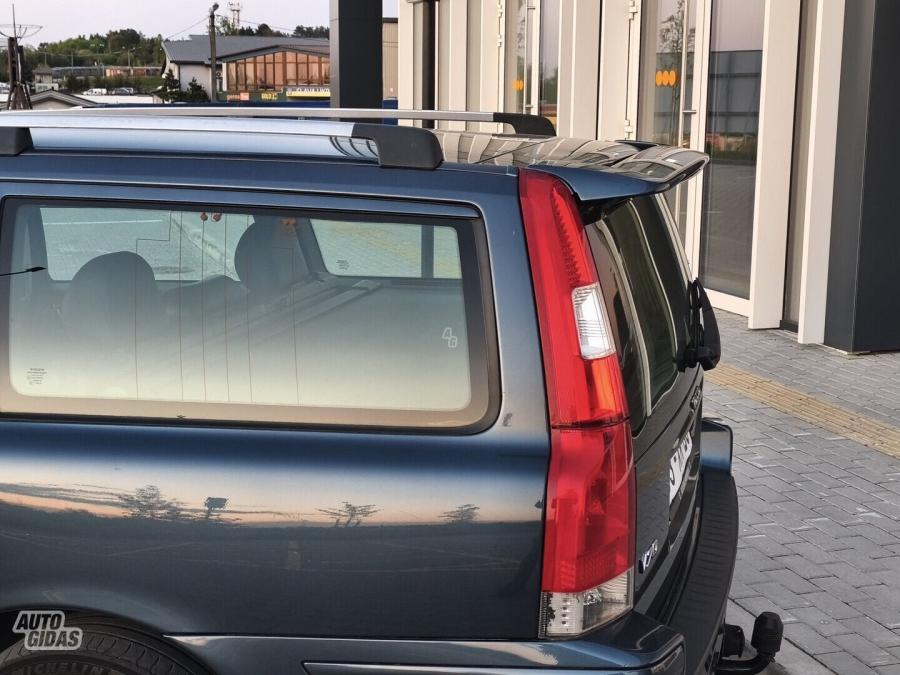 Zils Volvo V70 2007 Viļņa, ar dzinēja tilpumu 2.40 L un nobraukumu 300 tūkst. km par 3350 €, foto 21 vietnē AUTOMOTO.COM.LV