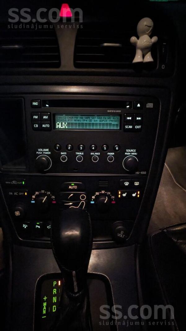 Zils Volvo V70 2007 Rīga, ar dzinēja tilpumu 2.40 L un nobraukumu 342 tūkst. km par 2300 €, foto 10 vietnē AUTOMOTO.COM.LV