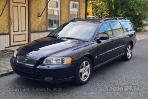 Blue Volvo V70 2007 in Paide, with an engine capacity of 2.40 L and mileage of 381 thousand km for 3650 €, photo  on AUTOMOTO.COM.LV