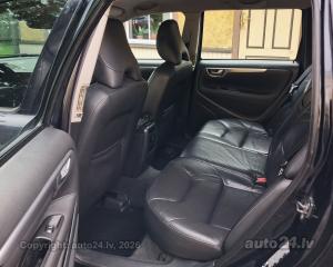 Zils Volvo V70 2007 Paide, ar dzinēja tilpumu 2.40 L un nobraukumu 381 tūkst. km par 3650 €, foto 9 vietnē AUTOMOTO.COM.LV