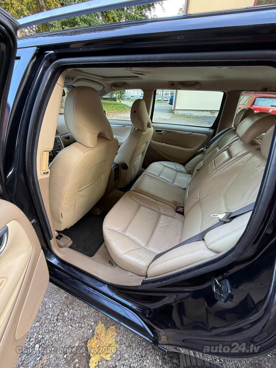 Zils Volvo V70 2007 Tallina, ar dzinēja tilpumu 2.40 L un nobraukumu 419 tūkst. km par 3690 €, foto 8 vietnē AUTOMOTO.COM.LV
