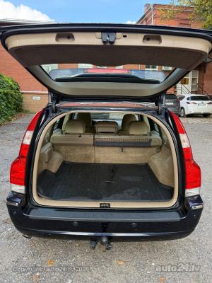 Zils Volvo V70 2007 Tallina, ar dzinēja tilpumu 2.40 L un nobraukumu 419 tūkst. km par 3690 €, foto 14 vietnē AUTOMOTO.COM.LV