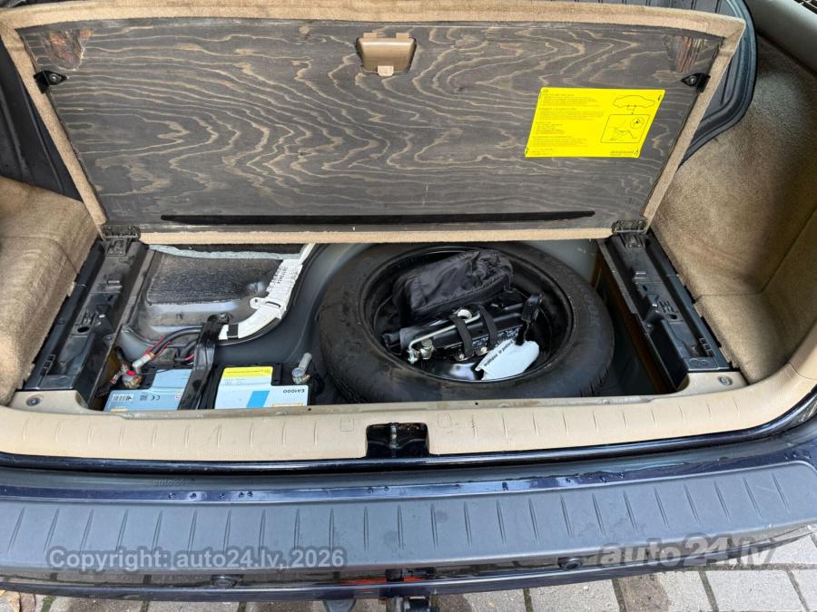 Zils Volvo V70 2007 Tallina, ar dzinēja tilpumu 2.40 L un nobraukumu 419 tūkst. km par 3690 €, foto 24 vietnē AUTOMOTO.COM.LV