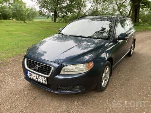 Blue Volvo V70 2008 in Jelgava, with an engine capacity of 2.40 L and mileage of 268 thousand km for 3500 €, photo 1 on AUTOMOTO.COM.LV