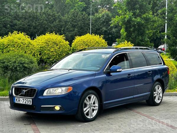Zils Volvo V70 2008 Rīga, ar dzinēja tilpumu 2.40 L un nobraukumu 353 tūkst. km par 3800 €, foto 2 vietnē AUTOMOTO.COM.LV
