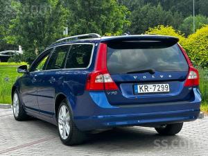 Zils Volvo V70 2008 Rīga, ar dzinēja tilpumu 2.40 L un nobraukumu 353 tūkst. km par 3650 €, foto 6 vietnē AUTOMOTO.COM.LV