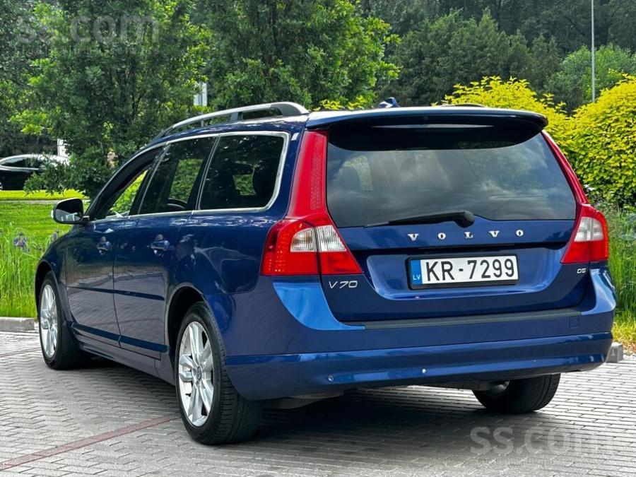 Zils Volvo V70 2008 Rīga, ar dzinēja tilpumu 2.40 L un nobraukumu 353 tūkst. km par 3650 €, foto 6 vietnē AUTOMOTO.COM.LV