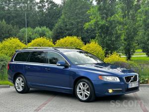 Zils Volvo V70 2008 Rīga, ar dzinēja tilpumu 2.40 L un nobraukumu 353 tūkst. km par 3650 €, foto 9 vietnē AUTOMOTO.COM.LV