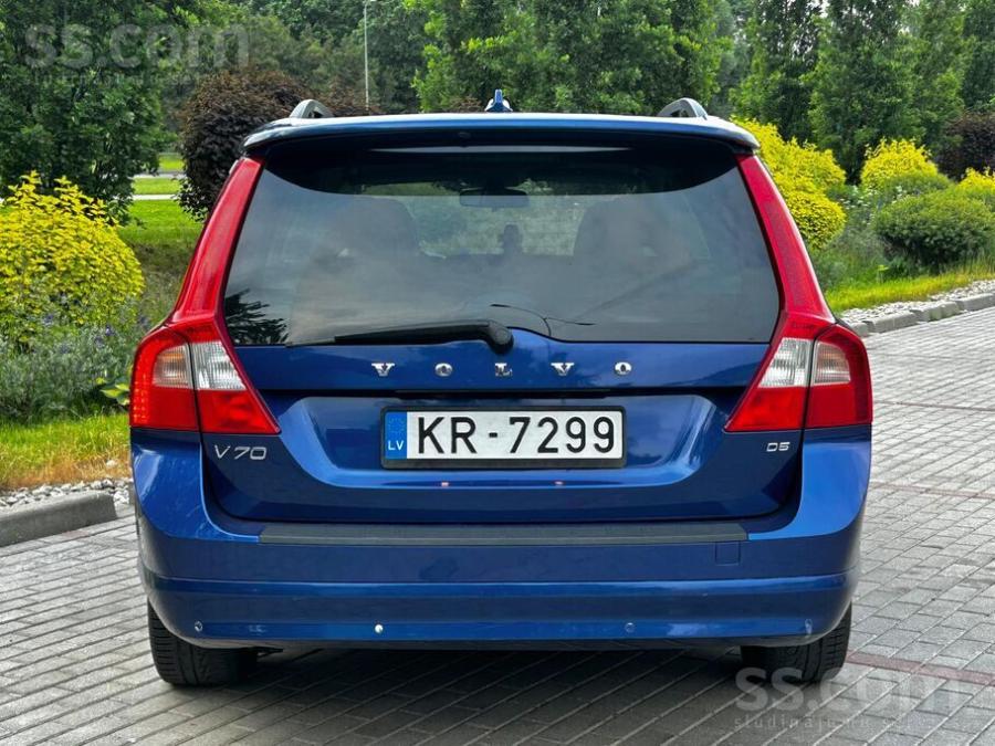 Zils Volvo V70 2008 Rīga, ar dzinēja tilpumu 2.40 L un nobraukumu 353 tūkst. km par 3650 €, foto 21 vietnē AUTOMOTO.COM.LV