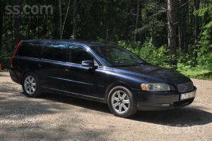 Zils Volvo V70 2008 Rīga, ar dzinēja tilpumu 2.40 L un nobraukumu 370 tūkst. km par 4995 €, foto 1 vietnē AUTOMOTO.COM.LV