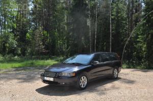 Zils Volvo V70 2008 Rīga, ar dzinēja tilpumu 2.40 L un nobraukumu 370 tūkst. km par 4995 €, foto 3 vietnē AUTOMOTO.COM.LV