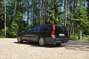 Zils Volvo V70 2008 Rīga, ar dzinēja tilpumu 2.40 L un nobraukumu 370 tūkst. km par 4995 €, foto 7 vietnē AUTOMOTO.COM.LV