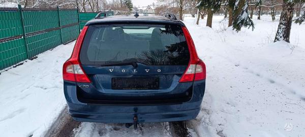 Zils Volvo V70 2008 Kauņa, ar dzinēja tilpumu 2.00 L un nobraukumu 260 tūkst. km par 2650 €, foto 5 vietnē AUTOMOTO.COM.LV