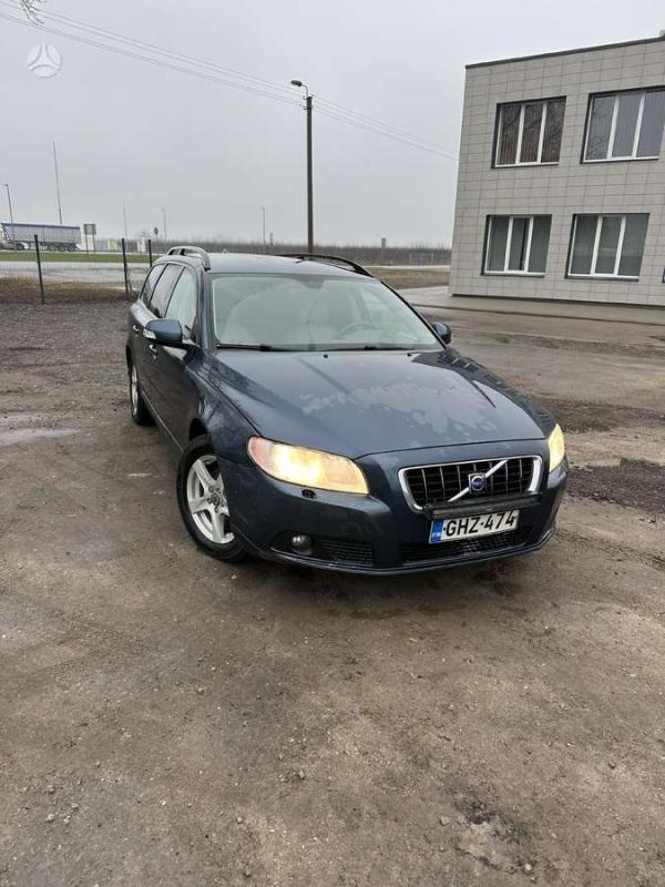 Zils Volvo V70 2008 Pasvalys, ar dzinēja tilpumu 2.40 L un nobraukumu 531 tūkst. km par 3650 €, foto 2 vietnē AUTOMOTO.COM.LV