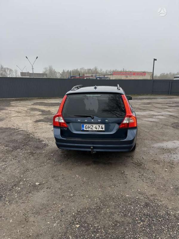 Zils Volvo V70 2008 Pasvalys, ar dzinēja tilpumu 2.40 L un nobraukumu 531 tūkst. km par 3650 €, foto 5 vietnē AUTOMOTO.COM.LV