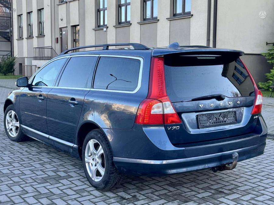 Zils Volvo V70 2008 Šilutė, ar dzinēja tilpumu 2.40 L un nobraukumu 314 tūkst. km par 3999 €, foto 3 vietnē AUTOMOTO.COM.LV