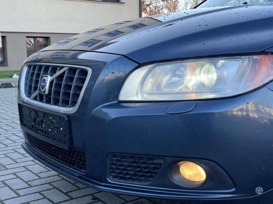 Zils Volvo V70 2008 Šilutė, ar dzinēja tilpumu 2.40 L un nobraukumu 314 tūkst. km par 3999 €, foto 13 vietnē AUTOMOTO.COM.LV