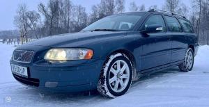 Blue Volvo V70 2008 in Utena, with an engine capacity of 2.40 L and mileage of 320 thousand km for 2950 €, photo  on AUTOMOTO.COM.LV