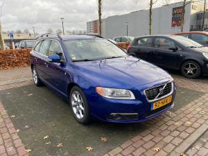 Blue Volvo V70 2008 in Vilnius, with an engine capacity of 2.40 L and mileage of 347 thousand km for 3950 €, photo 2 on AUTOMOTO.COM.LV