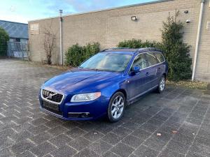Blue Volvo V70 2008 in Vilnius, with an engine capacity of 2.40 L and mileage of 347 thousand km for 3950 €, photo 4 on AUTOMOTO.COM.LV