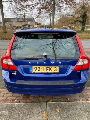 Blue Volvo V70 2008 in Vilnius, with an engine capacity of 2.40 L and mileage of 347 thousand km for 3950 €, photo 6 on AUTOMOTO.COM.LV