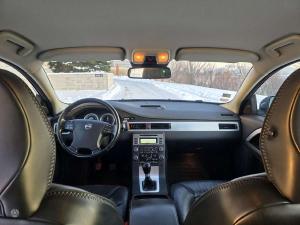 Zils Volvo V70 2008 Viļņa, ar dzinēja tilpumu 2.40 L un nobraukumu 359 tūkst. km par 3950 €, foto 11 vietnē AUTOMOTO.COM.LV