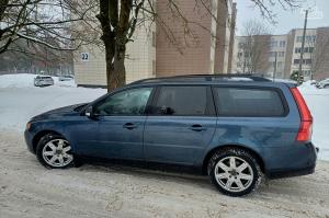 Blue Volvo V70 2008 in Kaunas, with an engine capacity of 2.40 L and mileage of 316 thousand km for 3200 €, photo 3 on AUTOMOTO.COM.LV