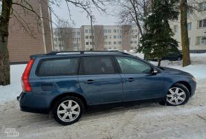Blue Volvo V70 2008 in Kaunas, with an engine capacity of 2.40 L and mileage of 316 thousand km for 3200 €, photo 8 on AUTOMOTO.COM.LV