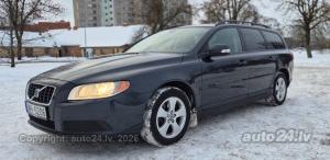 Blue Volvo V70 2008 in Jelgava, with an engine capacity of 0.00 L and mileage of 278 thousand km for 4400 €, photo 2 on AUTOMOTO.COM.LV