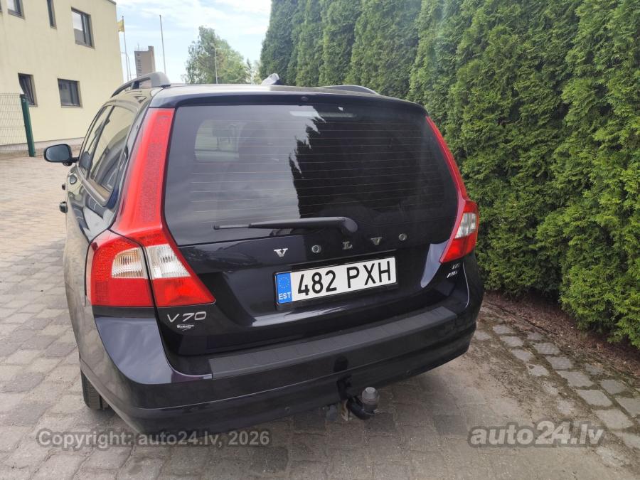 Zils Volvo V70 2008 Paide, ar dzinēja tilpumu 2.40 L un nobraukumu 379 tūkst. km par 4990 €, foto 6 vietnē AUTOMOTO.COM.LV