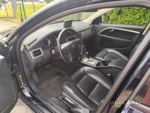 Zils Volvo V70 2008 Paide, ar dzinēja tilpumu 2.40 L un nobraukumu 379 tūkst. km par 4990 €, foto 19 vietnē AUTOMOTO.COM.LV