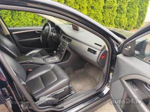 Zils Volvo V70 2008 Paide, ar dzinēja tilpumu 2.40 L un nobraukumu 379 tūkst. km par 4990 €, foto 23 vietnē AUTOMOTO.COM.LV