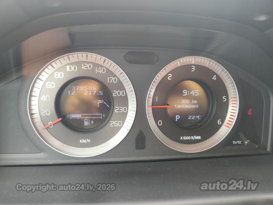 Zils Volvo V70 2008 Paide, ar dzinēja tilpumu 2.40 L un nobraukumu 379 tūkst. km par 4990 €, foto 26 vietnē AUTOMOTO.COM.LV