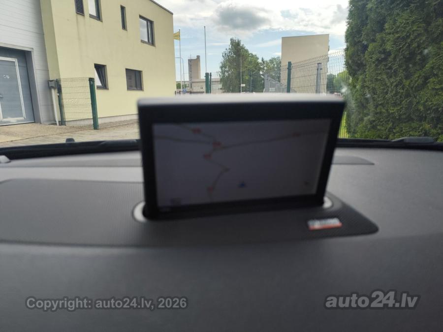Zils Volvo V70 2008 Paide, ar dzinēja tilpumu 2.40 L un nobraukumu 379 tūkst. km par 4990 €, foto 27 vietnē AUTOMOTO.COM.LV