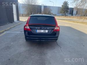 Синий Вольво В70 2008 в Рига, объемом двигателя 2.40 л и пробегом 0 тыс. км за 3999 €, фото 6 на AUTOMOTO.COM.LV