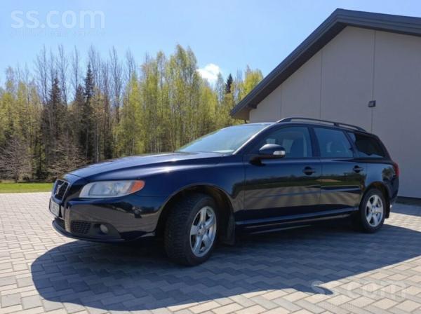 Zils Volvo V70 2008 Rīga, ar dzinēja tilpumu 2.40 L un nobraukumu 399 tūkst. km par 2150 €, foto 4 vietnē AUTOMOTO.COM.LV
