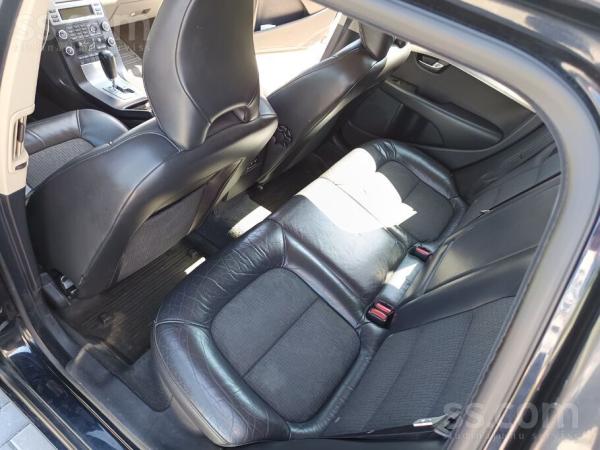 Zils Volvo V70 2008 Rīga, ar dzinēja tilpumu 2.40 L un nobraukumu 399 tūkst. km par 2150 €, foto 7 vietnē AUTOMOTO.COM.LV